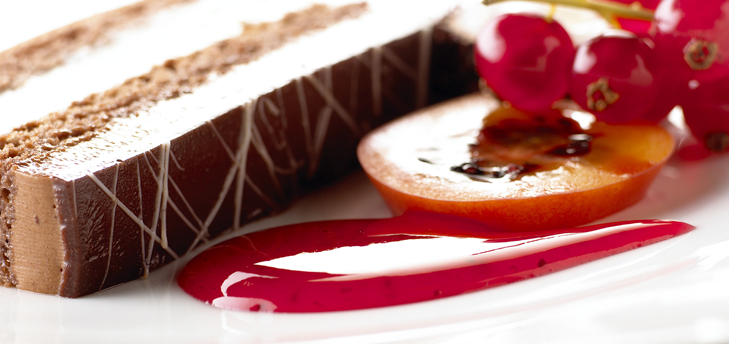 Longueur chocolat avec topping framboise | Colac